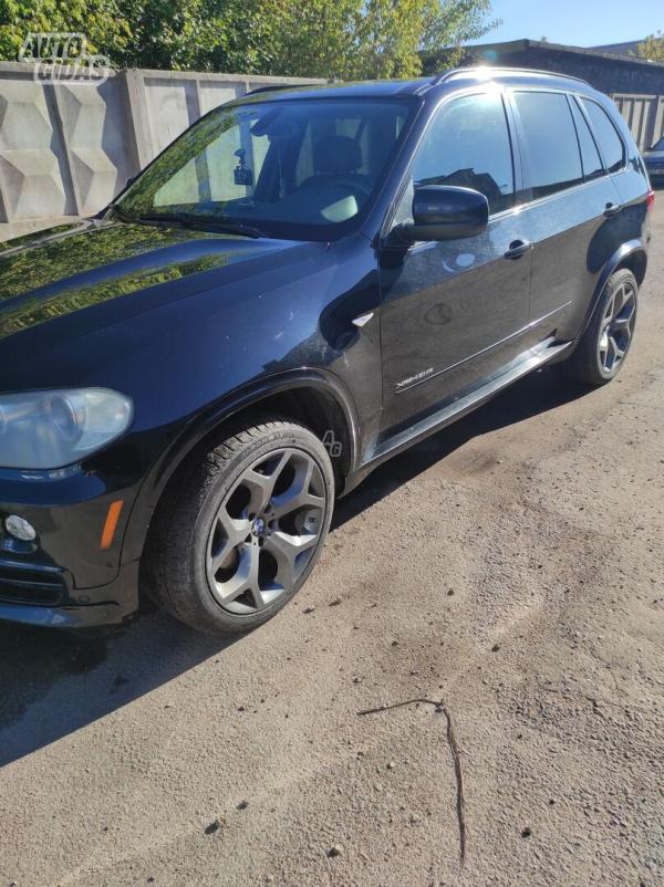 БМВ Х5 2009 в Шяуляй на AUTOMOTO.COM.LV БМВ Х5 2009 в Шяуляй, объемом двигателя 4.80 л и пробегом 331 тыс. км за 5000 €, фото 4 на AUTOMOTO.COM.LV