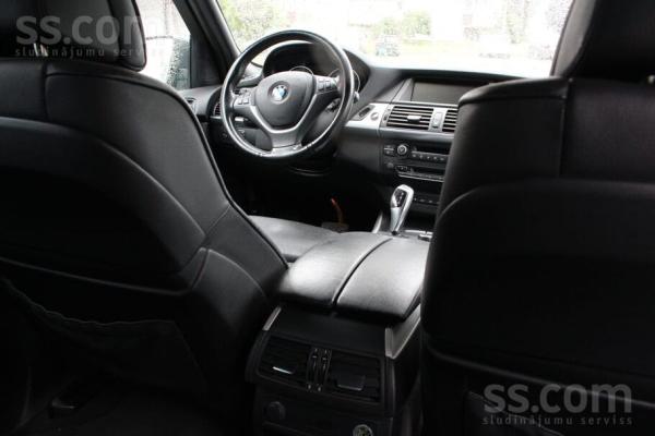 BMW X5 2010 Rīga, ar dzinēja tilpumu 3.00 L un nobraukumu 299 tūkst. km par 11500 €, foto 8 vietnē AUTOMOTO.COM.LV