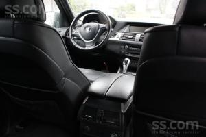 BMW X5 2010 Rīga, ar dzinēja tilpumu 3.00 L un nobraukumu 299 tūkst. km par 11500 €, foto 8 vietnē AUTOMOTO.COM.LV