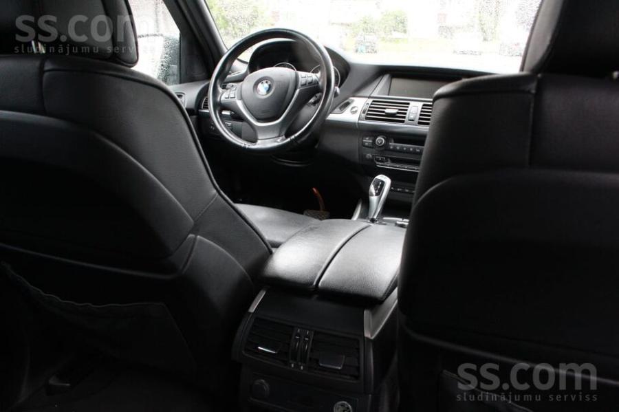 BMW X5 2010 Rīga, ar dzinēja tilpumu 3.00 L un nobraukumu 299 tūkst. km par 11500 €, foto 8 vietnē AUTOMOTO.COM.LV