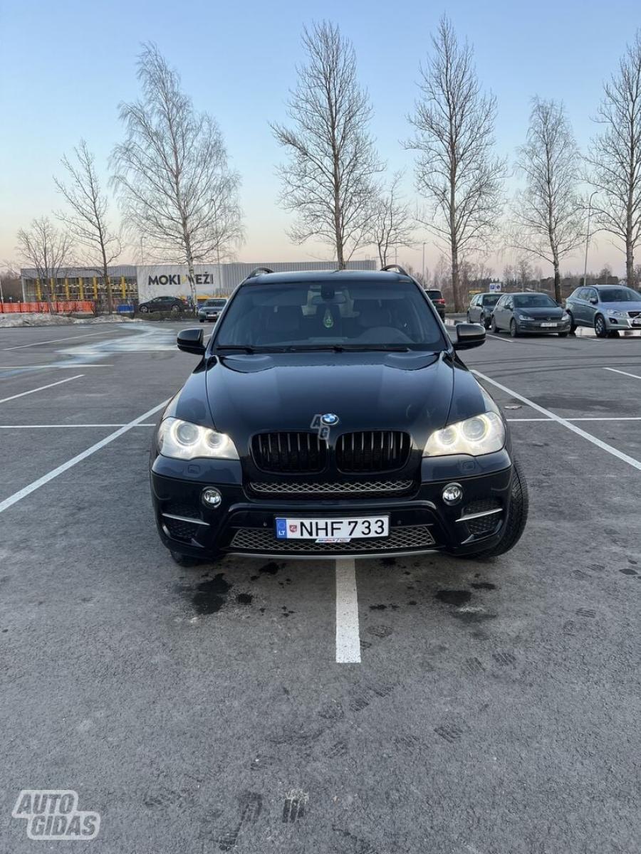 BMW X5 2010 in Telschi, with an engine capacity of 3.00 L and mileage of 220 thousand km for 8500 €, photo 3 on AUTOMOTO.COM.LV