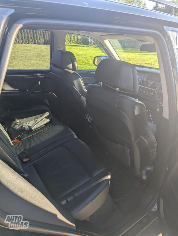 BMW X5 2010 in Alytus, with an engine capacity of 3.00 L and mileage of 132 thousand km for 4250 €, photo 9 on AUTOMOTO.COM.LV