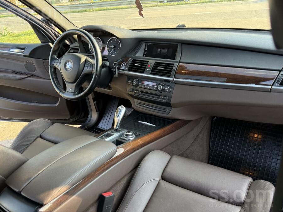 BMW X5 2010 Rīga, ar dzinēja tilpumu 3.00 L un nobraukumu 0 tūkst. km par 13750 €, foto 11 vietnē AUTOMOTO.COM.LV