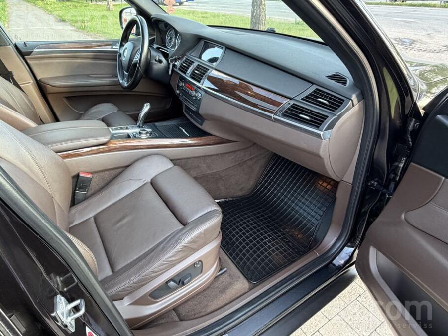 BMW X5 2010 Rīga, ar dzinēja tilpumu 3.00 L un nobraukumu 0 tūkst. km par 13750 €, foto 15 vietnē AUTOMOTO.COM.LV