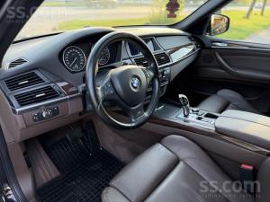 BMW X5 2010 Rīga, ar dzinēja tilpumu 3.00 L un nobraukumu 0 tūkst. km par 13750 €, foto 16 vietnē AUTOMOTO.COM.LV