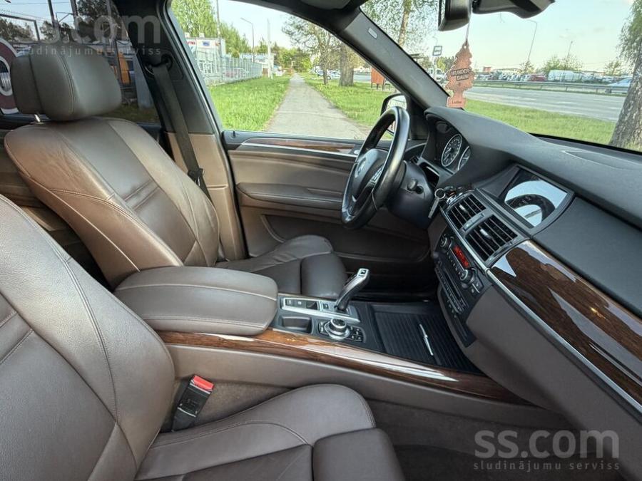 BMW X5 2010 Rīga, ar dzinēja tilpumu 3.00 L un nobraukumu 0 tūkst. km par 13750 €, foto 17 vietnē AUTOMOTO.COM.LV