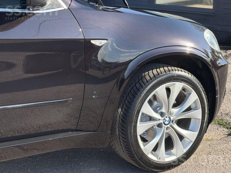 BMW X5 2010 Rīga, ar dzinēja tilpumu 3.00 L un nobraukumu 0 tūkst. km par 13750 €, foto 29 vietnē AUTOMOTO.COM.LV