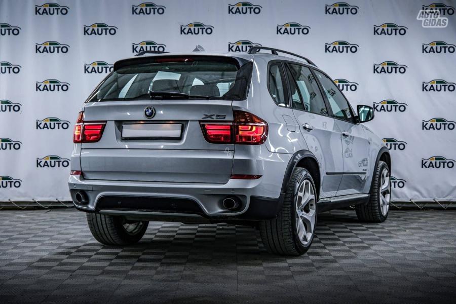 BMW X5 2010 Kauņa, ar dzinēja tilpumu 3.00 L un nobraukumu 316 tūkst. km par 9990 €, foto 4 vietnē AUTOMOTO.COM.LV