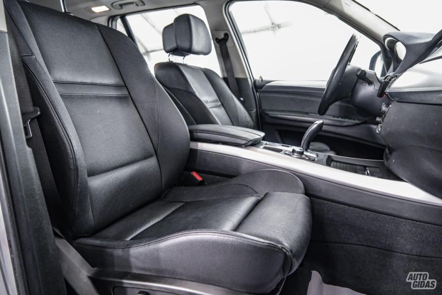 BMW X5 2010 Kauņa, ar dzinēja tilpumu 3.00 L un nobraukumu 316 tūkst. km par 9990 €, foto 13 vietnē AUTOMOTO.COM.LV