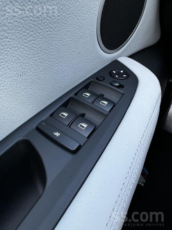 BMW X5 2010 in Riga, with an engine capacity of 4.40 L and mileage of 188 thousand km for 19900 €, photo 10 on AUTOMOTO.COM.LV