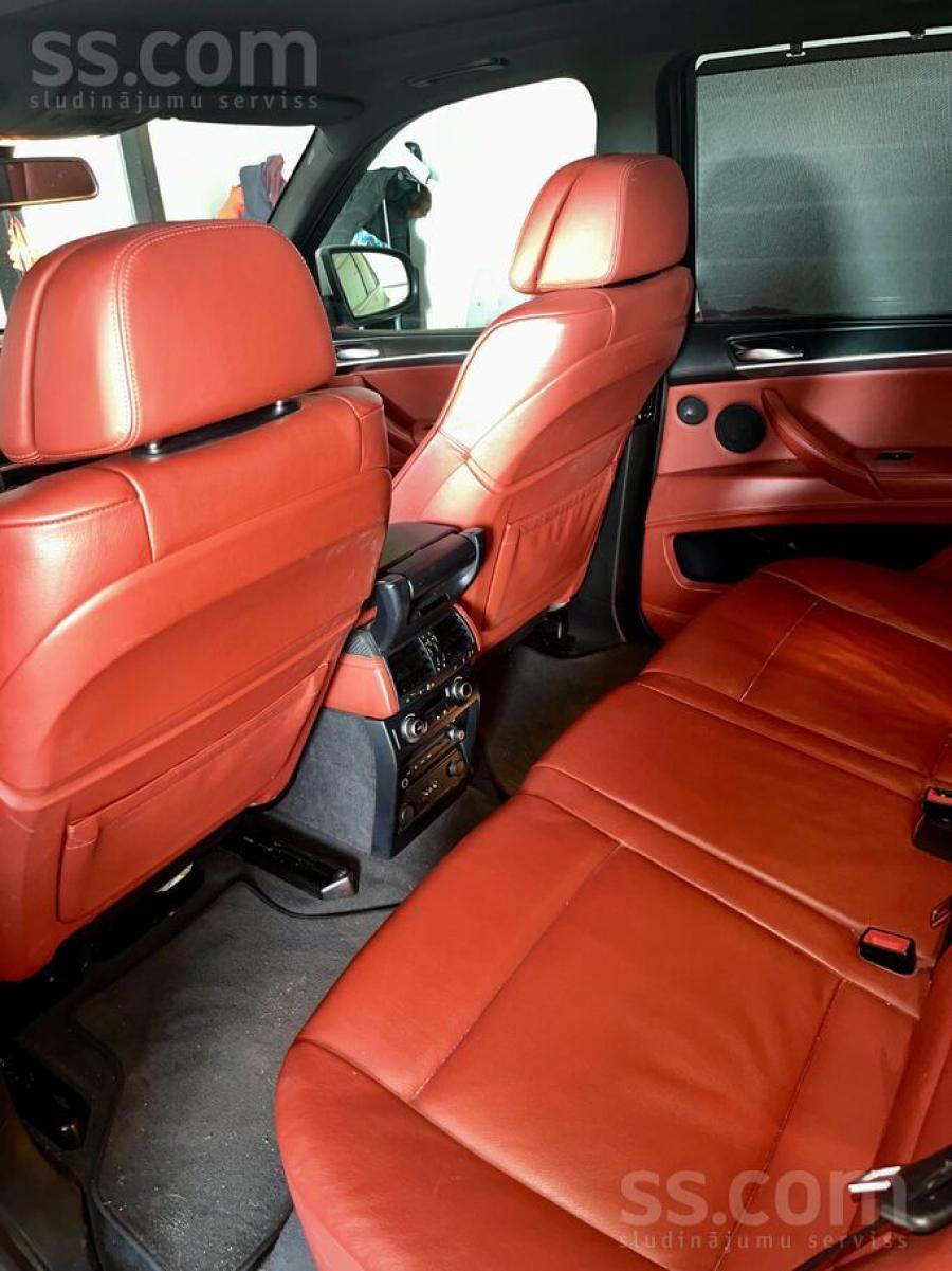 BMW X5 2010 Liepāja, ar dzinēja tilpumu 4.40 L un nobraukumu 214 tūkst. km par 21500 €, foto 8 vietnē AUTOMOTO.COM.LV
