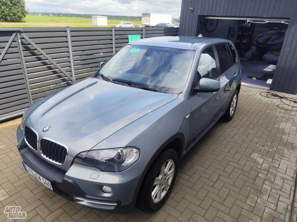 BMW X5 2010 in Klaipeda, with an engine capacity of 3.00 L and mileage of 315 thousand km for 6500 €, photo 8 on AUTOMOTO.COM.LV