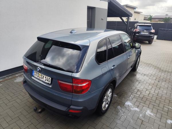 BMW X5 2010 in Klaipeda, with an engine capacity of 3.00 L and mileage of 315 thousand km for 6500 €, photo 10 on AUTOMOTO.COM.LV