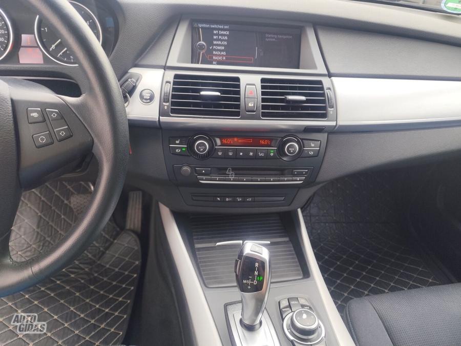BMW X5 2010 in Klaipeda, with an engine capacity of 3.00 L and mileage of 315 thousand km for 6500 €, photo 22 on AUTOMOTO.COM.LV