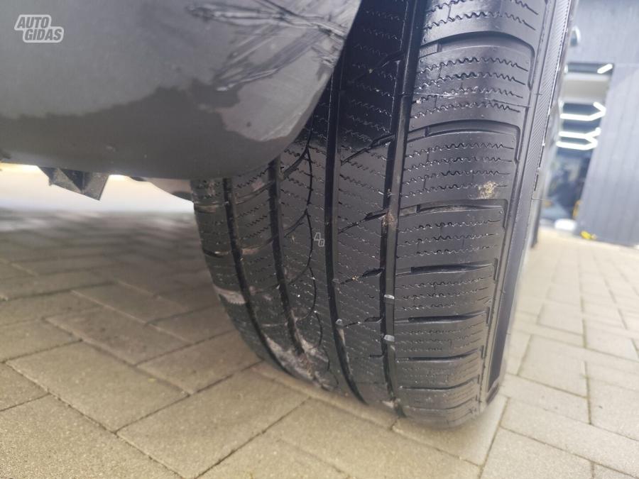 BMW X5 2010 in Klaipeda, with an engine capacity of 3.00 L and mileage of 315 thousand km for 6500 €, photo 28 on AUTOMOTO.COM.LV