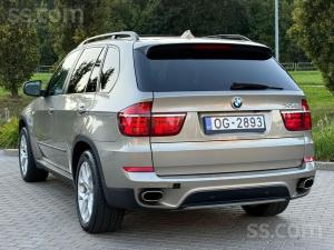 BMW X5 2011 in Riga, with an engine capacity of 3.00 L and mileage of 289 thousand km for 7990 €, photo 6 on AUTOMOTO.COM.LV