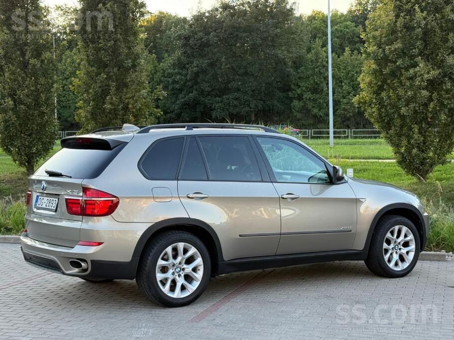 BMW X5 2011 in Riga, with an engine capacity of 3.00 L and mileage of 289 thousand km for 7990 €, photo 10 on AUTOMOTO.COM.LV