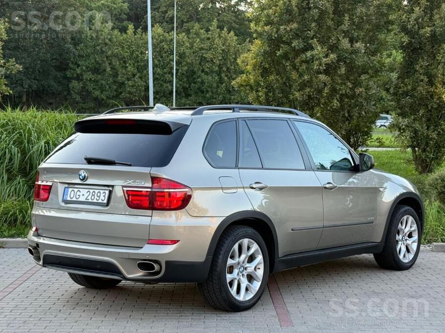 BMW X5 2011 in Riga, with an engine capacity of 3.00 L and mileage of 289 thousand km for 7990 €, photo 11 on AUTOMOTO.COM.LV