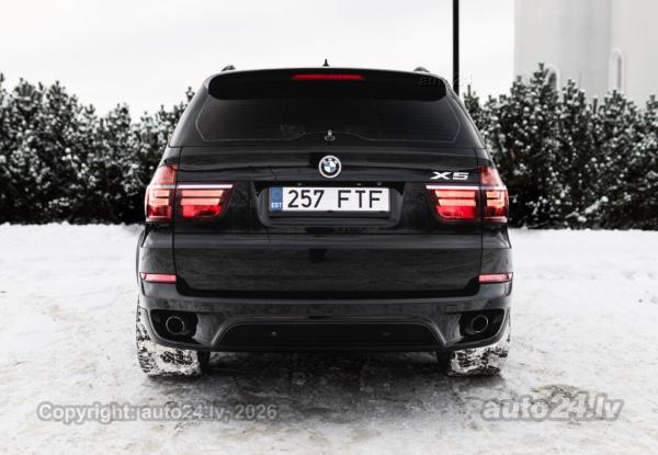 BMW X5 2011 in Tallinn, with an engine capacity of 3.00 L and mileage of 277 thousand km for 9999 €, photo 3 on AUTOMOTO.COM.LV
