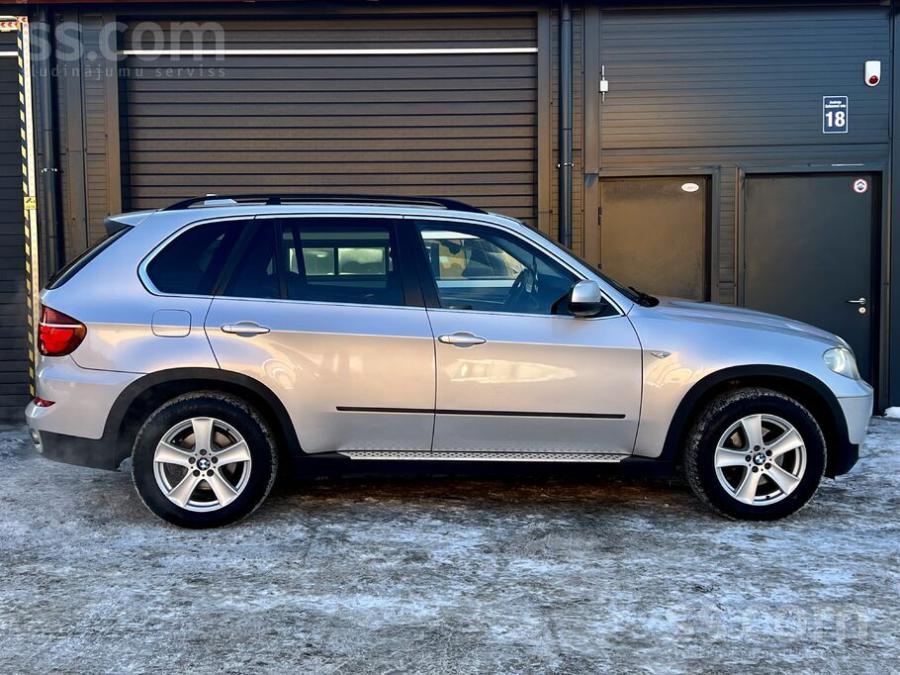 BMW X5 2011 in Riga, with an engine capacity of 3.00 L and mileage of 0 thousand km for 11790 €, photo 10 on AUTOMOTO.COM.LV