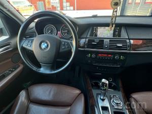 BMW X5 2011 in Riga, with an engine capacity of 3.00 L and mileage of 0 thousand km for 11790 €, photo 19 on AUTOMOTO.COM.LV