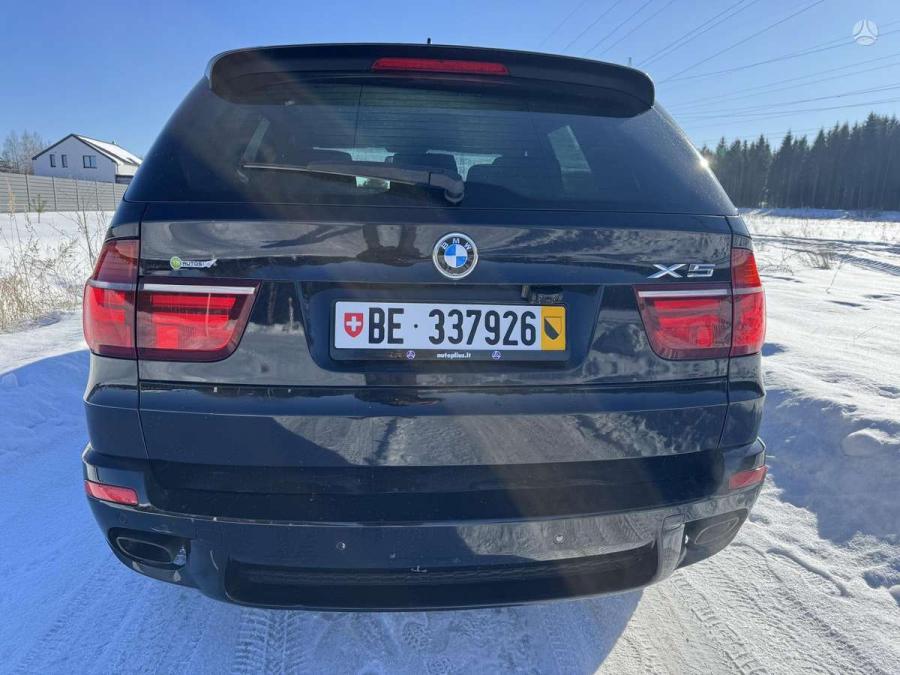 BMW X5 2011 Viļņa, ar dzinēja tilpumu 2.99 L un nobraukumu 258 tūkst. km par 8800 €, foto 6 vietnē AUTOMOTO.COM.LV
