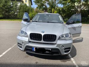 BMW X5 2011 in Vilnius, with an engine capacity of 3.00 L and mileage of 199 thousand km for 9300 €, photo 6 on AUTOMOTO.COM.LV