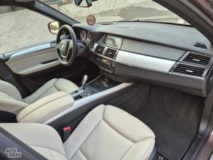 BMW X5 2011 in Panevezys, with an engine capacity of 3.00 L and mileage of 253 thousand km for 11500 €, photo 22 on AUTOMOTO.COM.LV