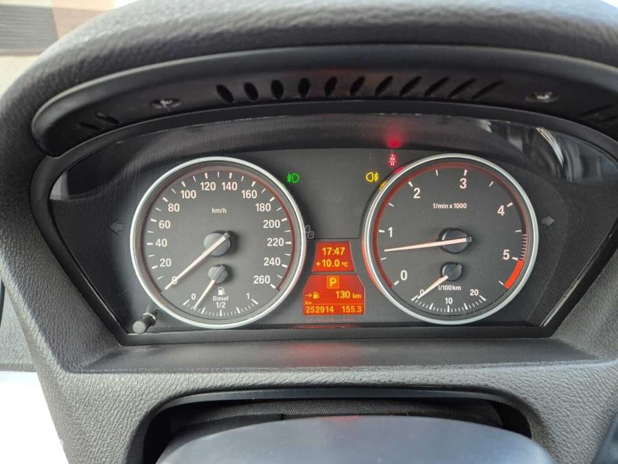 BMW X5 2011 in Panevezys, with an engine capacity of 3.00 L and mileage of 253 thousand km for 11500 €, photo 36 on AUTOMOTO.COM.LV