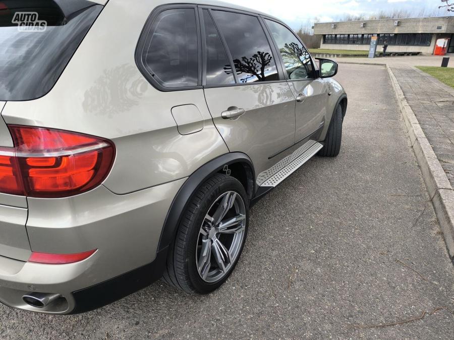 BMW X5 2011 Kauņa, ar dzinēja tilpumu 3.50 L un nobraukumu 286 tūkst. km par 12600 €, foto 6 vietnē AUTOMOTO.COM.LV