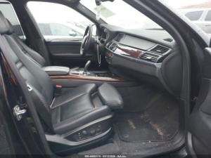 BMW X5 2011 in Klaipeda, with an engine capacity of 0.00 L and mileage of 0 thousand km for 1500 €, photo 6 on AUTOMOTO.COM.LV