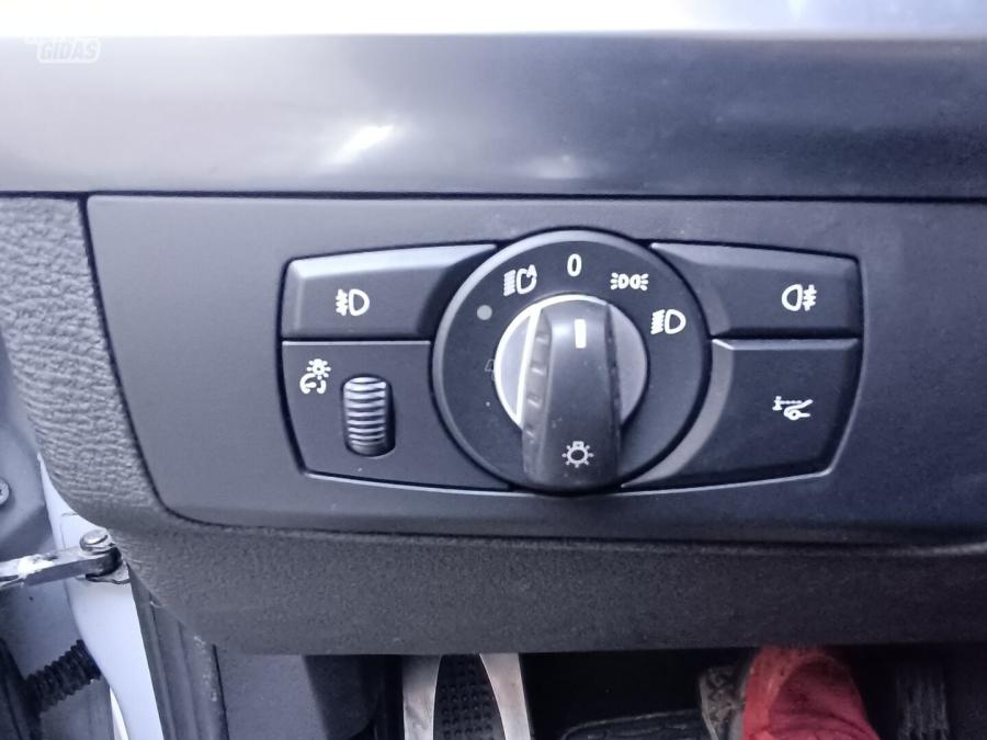 BMW X5 2011 Marijampole, ar dzinēja tilpumu 3.00 L un nobraukumu 215 tūkst. km par 10000 €, foto 12 vietnē AUTOMOTO.COM.LV