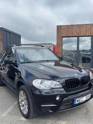 BMW X5 2011 Viļņa, ar dzinēja tilpumu 2.99 L un nobraukumu 350 tūkst. km par 9300 €, foto 4 vietnē AUTOMOTO.COM.LV