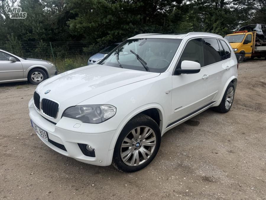 BMW X5 2011 Klaipėda, ar dzinēja tilpumu 3.00 L un nobraukumu 395 tūkst. km par 5300 €, foto 1 vietnē AUTOMOTO.COM.LV