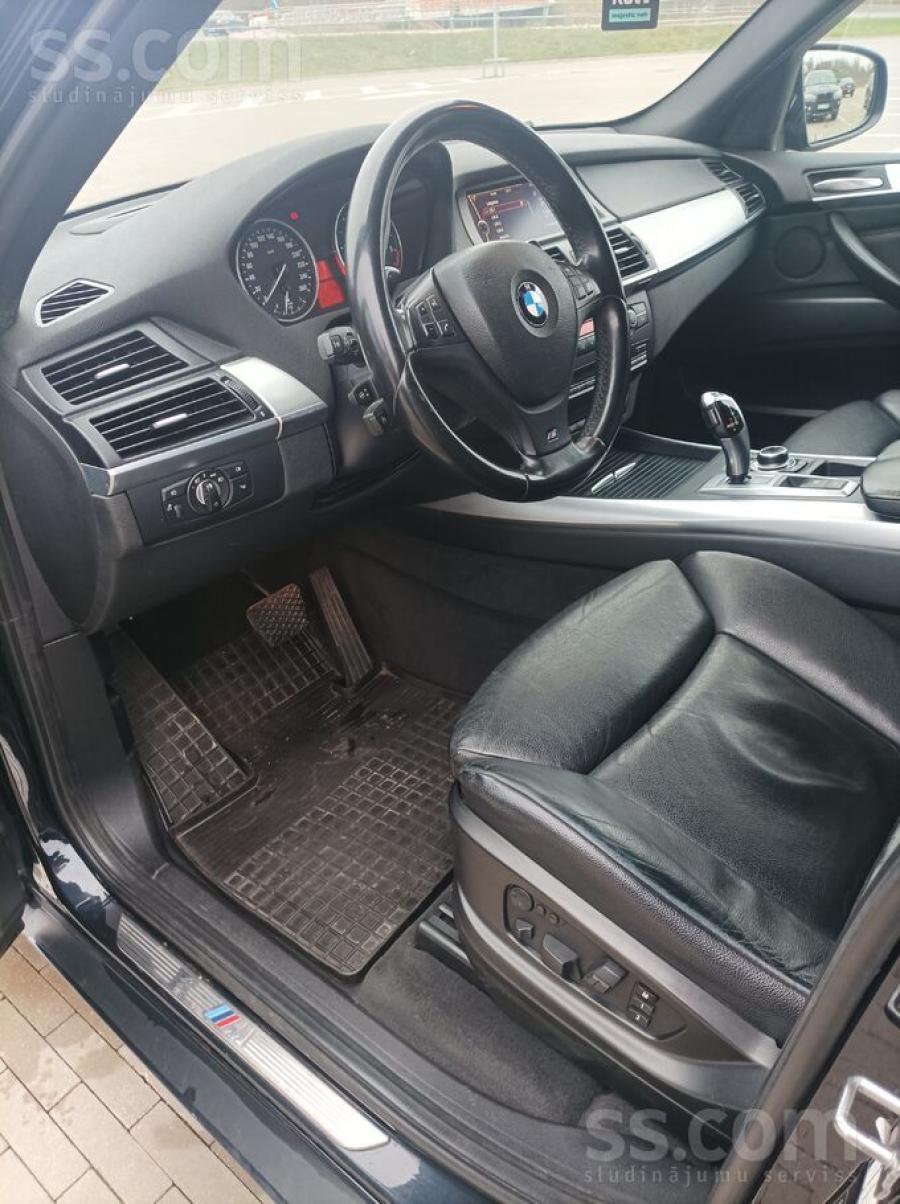 BMW X5 2012 in Rezekne, with an engine capacity of 3.00 L and mileage of 312 thousand km for 13200 €, photo 6 on AUTOMOTO.COM.LV