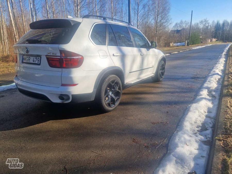 BMW X5 2012 in Kelme, with an engine capacity of 2.90 L and mileage of 270 thousand km for 10500 €, photo 2 on AUTOMOTO.COM.LV