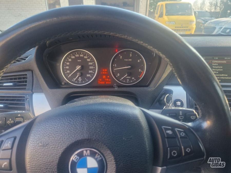 BMW X5 2012 in Kelme, with an engine capacity of 2.90 L and mileage of 270 thousand km for 10500 €, photo 7 on AUTOMOTO.COM.LV