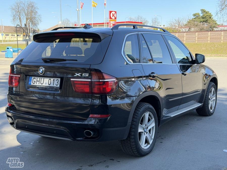 BMW X5 2012 in Utena, with an engine capacity of 3.00 L and mileage of 197 thousand km for 11200 €, photo 6 on AUTOMOTO.COM.LV