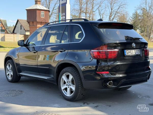 BMW X5 2012 in Utena, with an engine capacity of 3.00 L and mileage of 197 thousand km for 11200 €, photo 7 on AUTOMOTO.COM.LV