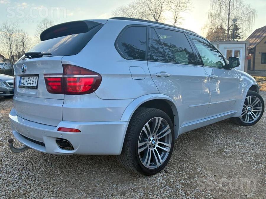 BMW X5 2012 Kuldīga, ar dzinēja tilpumu 3.00 L un nobraukumu 285 tūkst. km par 12390 €, foto 4 vietnē AUTOMOTO.COM.LV