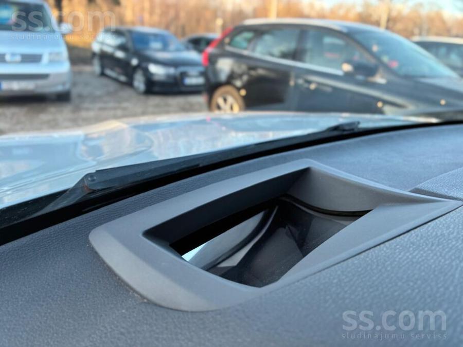 BMW X5 2012 Kuldīga, ar dzinēja tilpumu 3.00 L un nobraukumu 285 tūkst. km par 12390 €, foto 30 vietnē AUTOMOTO.COM.LV