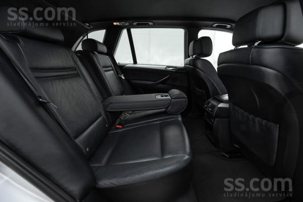 BMW X5 2012 in Tukums, with an engine capacity of 3.00 L and mileage of 0 thousand km for 10900 €, photo 9 on AUTOMOTO.COM.LV