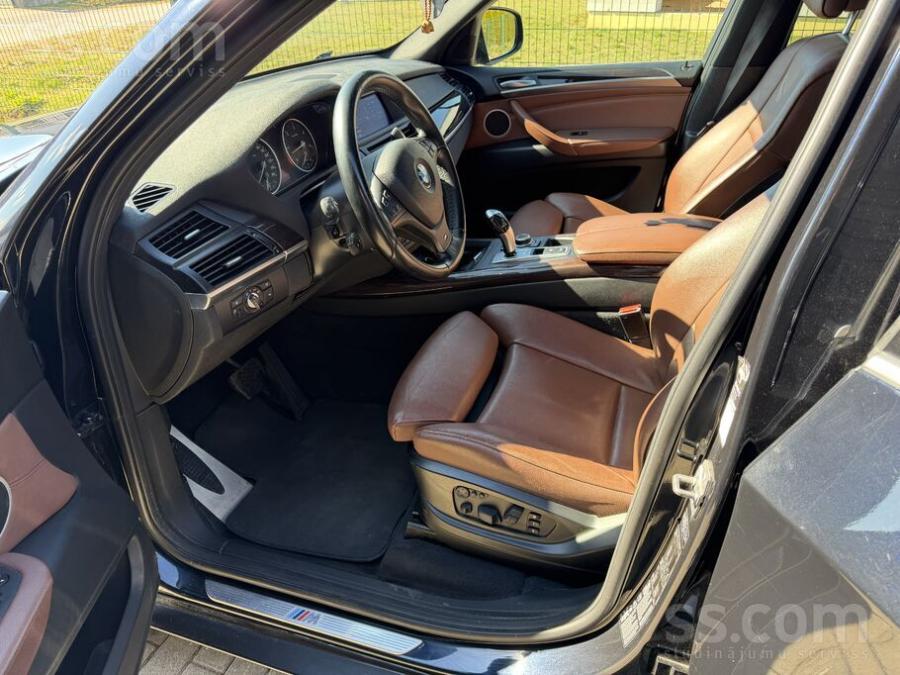 BMW X5 2012 Rīga, ar dzinēja tilpumu 3.00 L un nobraukumu 281 tūkst. km par 13300 €, foto 7 vietnē AUTOMOTO.COM.LV