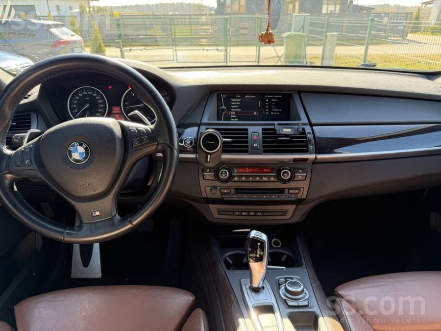 BMW X5 2012 Rīga, ar dzinēja tilpumu 3.00 L un nobraukumu 281 tūkst. km par 13300 €, foto 9 vietnē AUTOMOTO.COM.LV