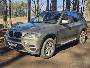 BMW X5 2012 Ogre, ar dzinēja tilpumu 3.00 L un nobraukumu 228 tūkst. km par 10500 €, foto 3 vietnē AUTOMOTO.COM.LV