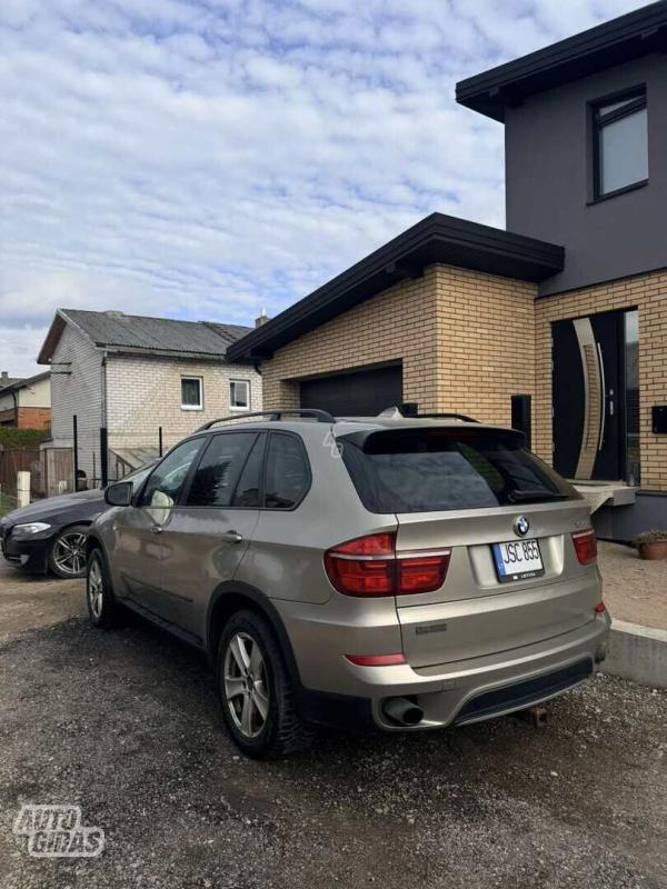 BMW X5 2012 Kauņa, ar dzinēja tilpumu 3.00 L un nobraukumu 280 tūkst. km par 3950 €, foto 2 vietnē AUTOMOTO.COM.LV