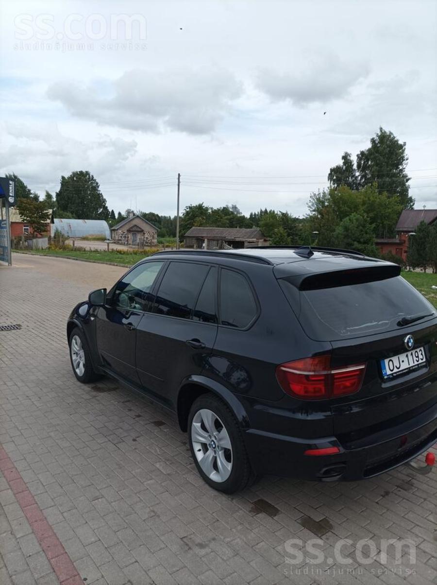 BMW X5 2012 Rēzekne, ar dzinēja tilpumu 3.00 L un nobraukumu 314 tūkst. km par 10700 €, foto 1 vietnē AUTOMOTO.COM.LV