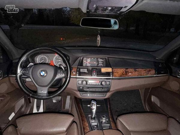 BMW X5 2012 in Radviliskis, with an engine capacity of 3.00 L and mileage of 290 thousand km for 10500 €, photo 10 on AUTOMOTO.COM.LV
