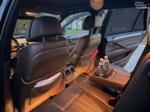 BMW X5 2012 in Radviliskis, with an engine capacity of 3.00 L and mileage of 290 thousand km for 10500 €, photo 16 on AUTOMOTO.COM.LV