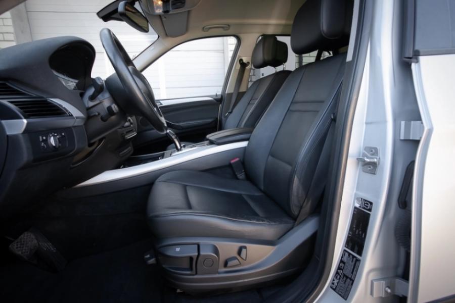 BMW X5 2012 Rīga, ar dzinēja tilpumu 3.00 L un nobraukumu 270 tūkst. km par 14250 €, foto 13 vietnē AUTOMOTO.COM.LV
